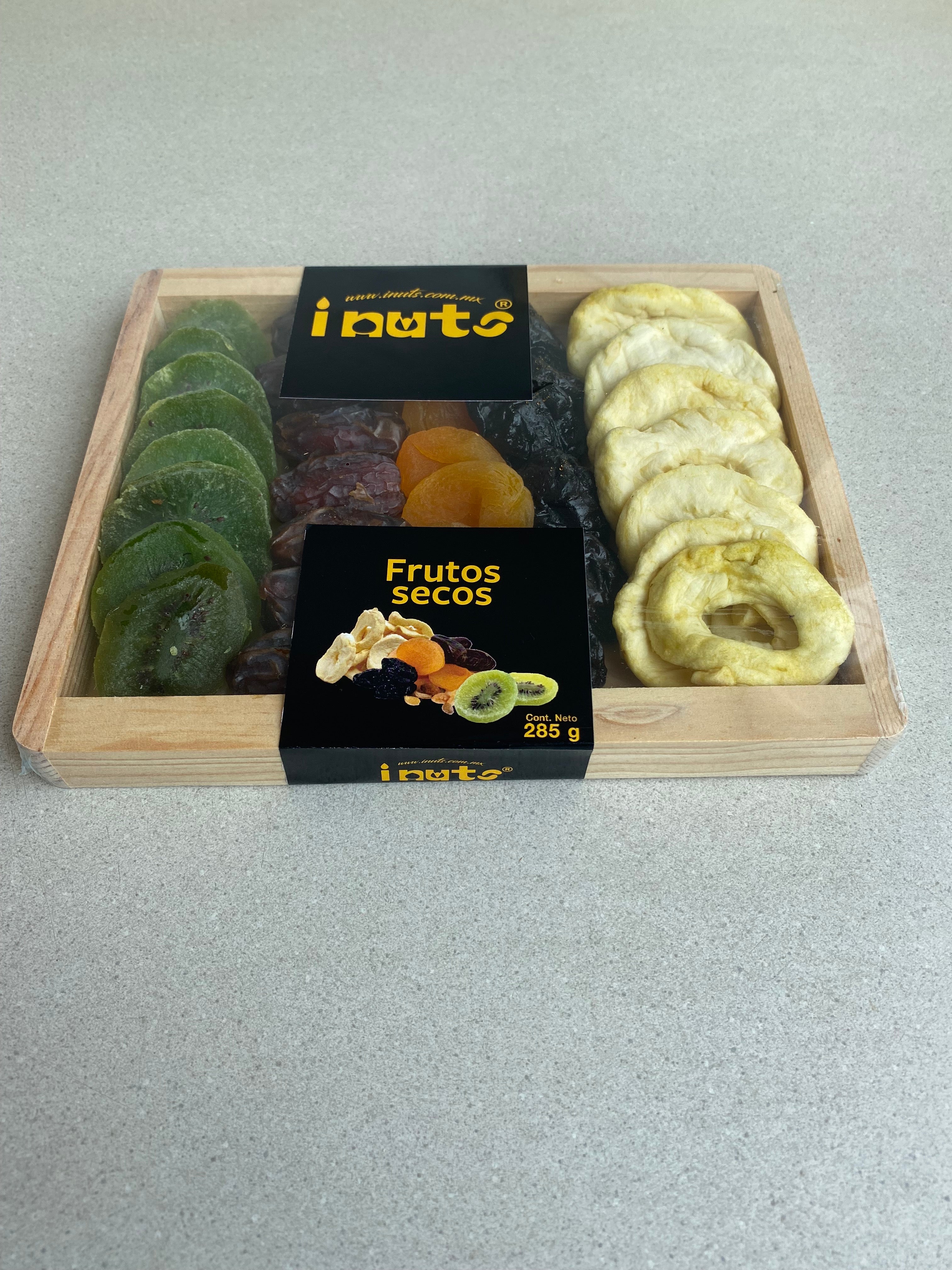 Charola de mandera iNuts con Frutos Secos Chabacano, Datiles, Manzana ...